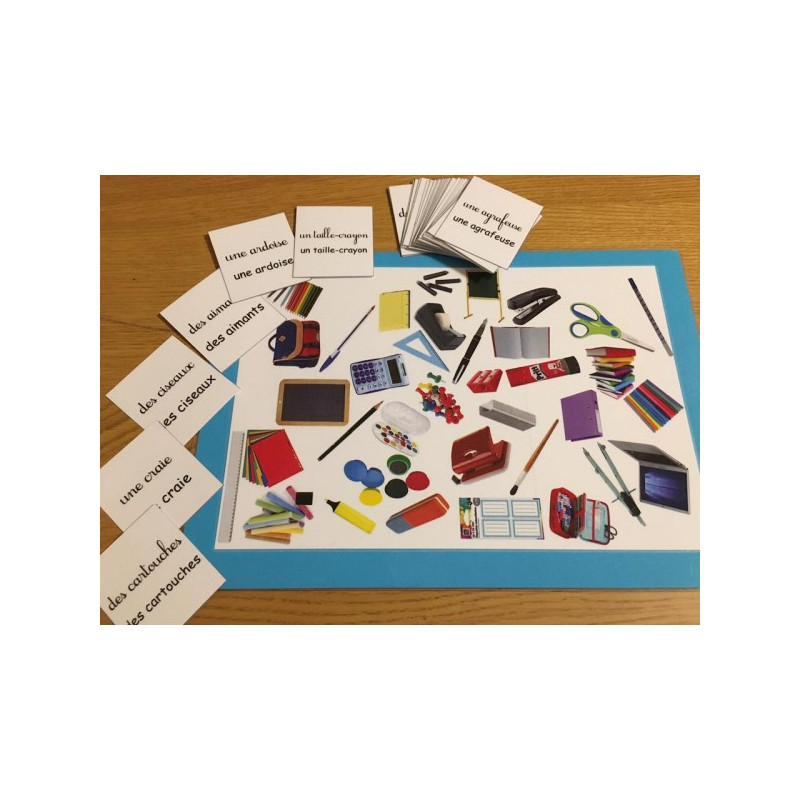 Lynx des objets scolaires